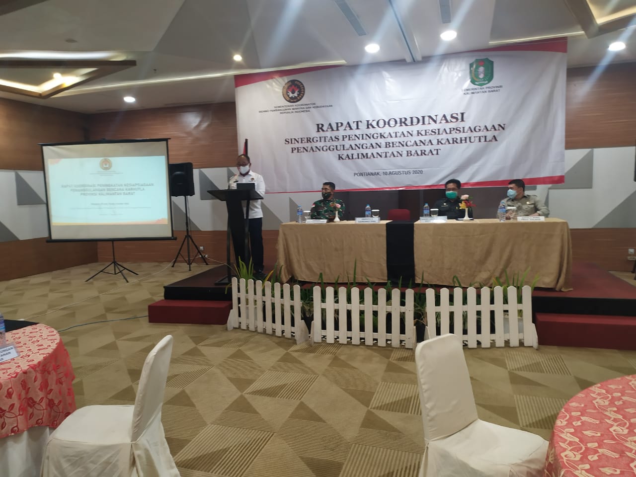 Kemenko PMK Bersama Pemda Kalbar Menguatkan Sinergitas Antisipasi dan ... Kemenko PMK Bersama Pemda Kalbar Menguatkan Sinergitas Antisipasi dan ...